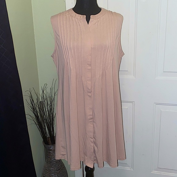 Reborn | Dresses | Reborn Sleeveless Button Down Shift Dress | Poshmark